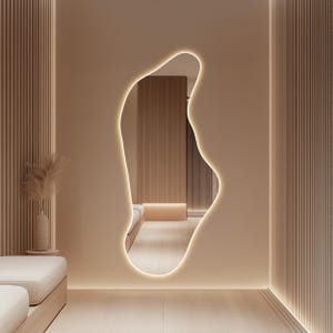 Curvy Full Length Mirror With Lights, LED Lighted Wavy Wall Mirror ...