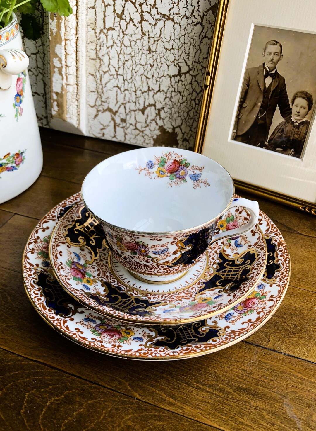 Vintage Salisbury Crown China Trio / English Bone China Tea Cup Set - Etsy