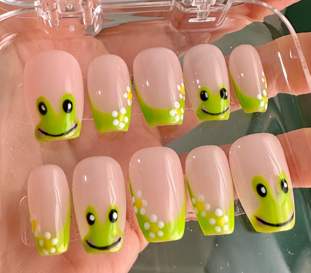 Happy Frog Press on Nails - Etsy