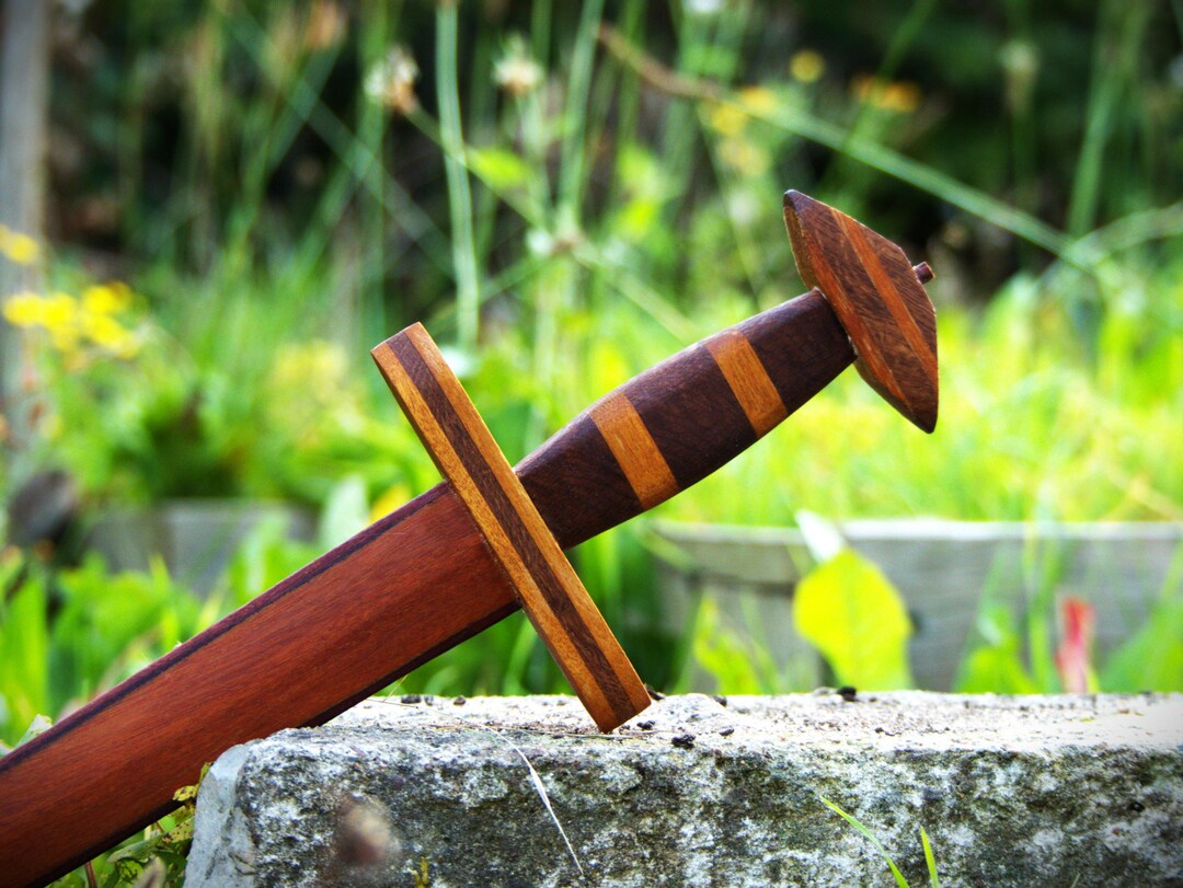 Handmade Wooden Sword Medieval Dueling Dagger grade 1 - Etsy