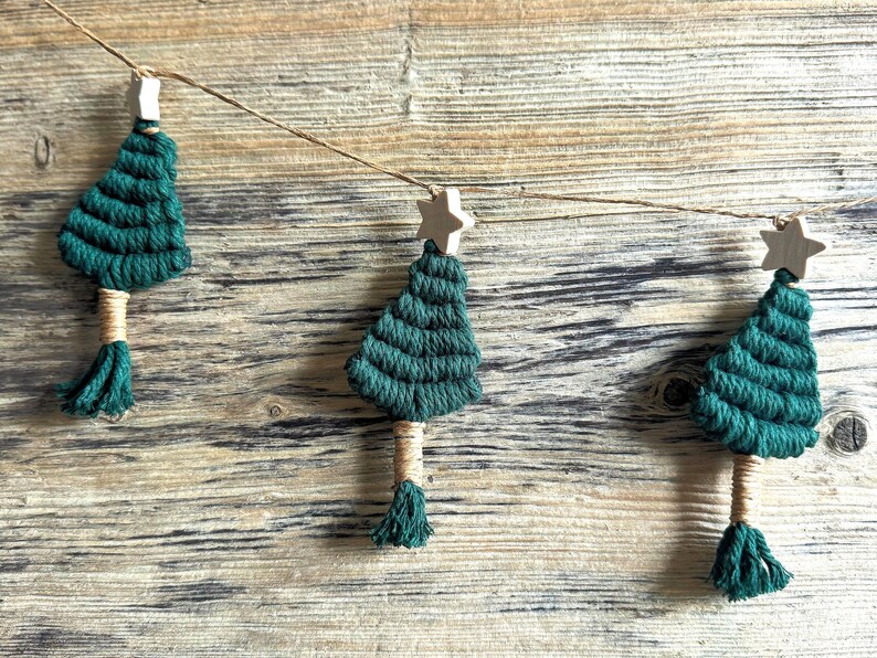 Macrame Christmas Tree Garland - Etsy