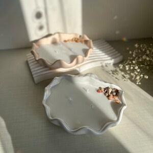 Clamshell Soy Candle | Eco-friendly Home Fragrance | Seashell Decor - Etsy