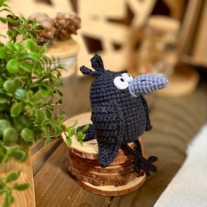 Crow Crochet Pattern. Amigurumi Halloween Raven Bird Crochet Tutorial ...