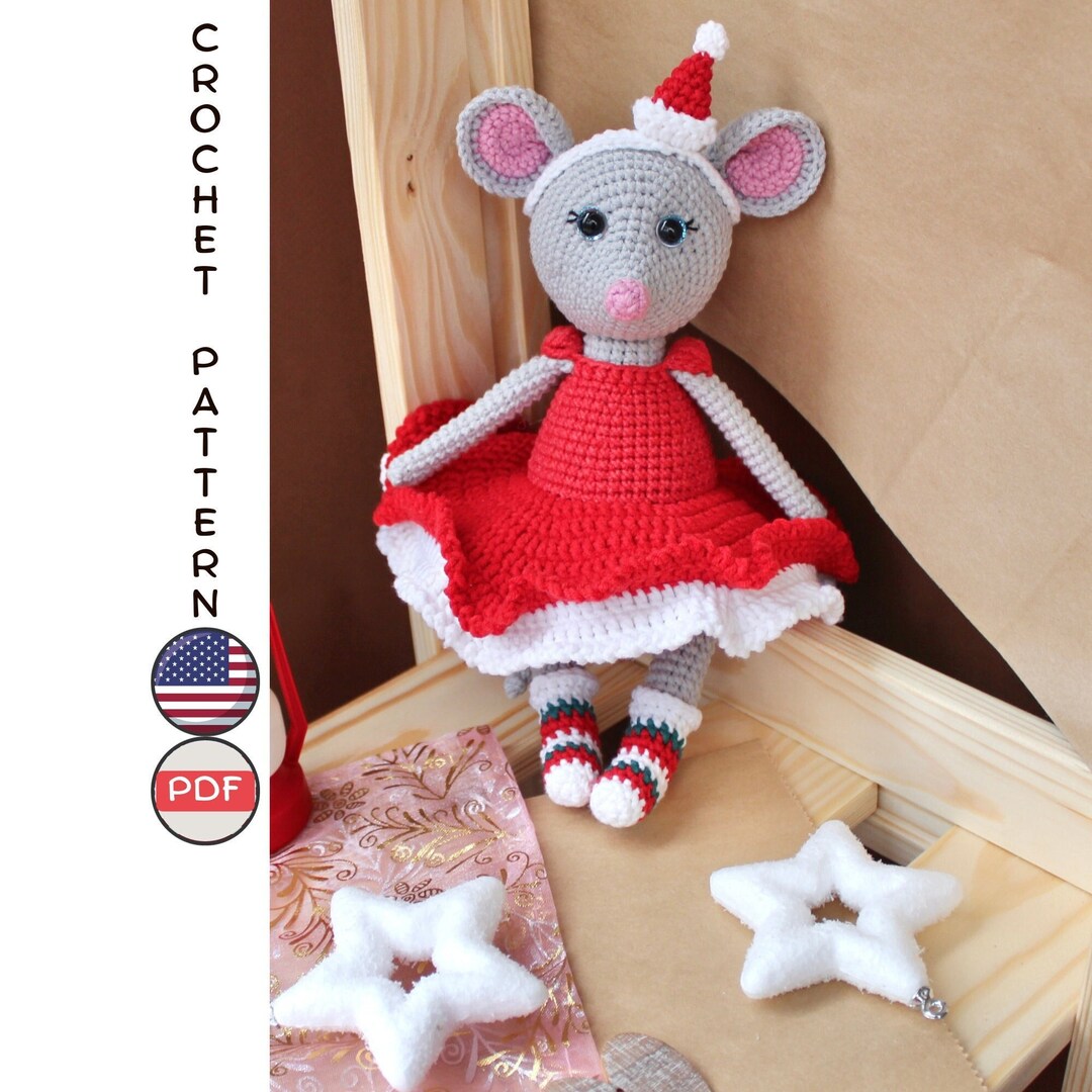 Christmas Mouse Crochet Pattern. Amigurumi Mouse Doll in Dress Crochet ...