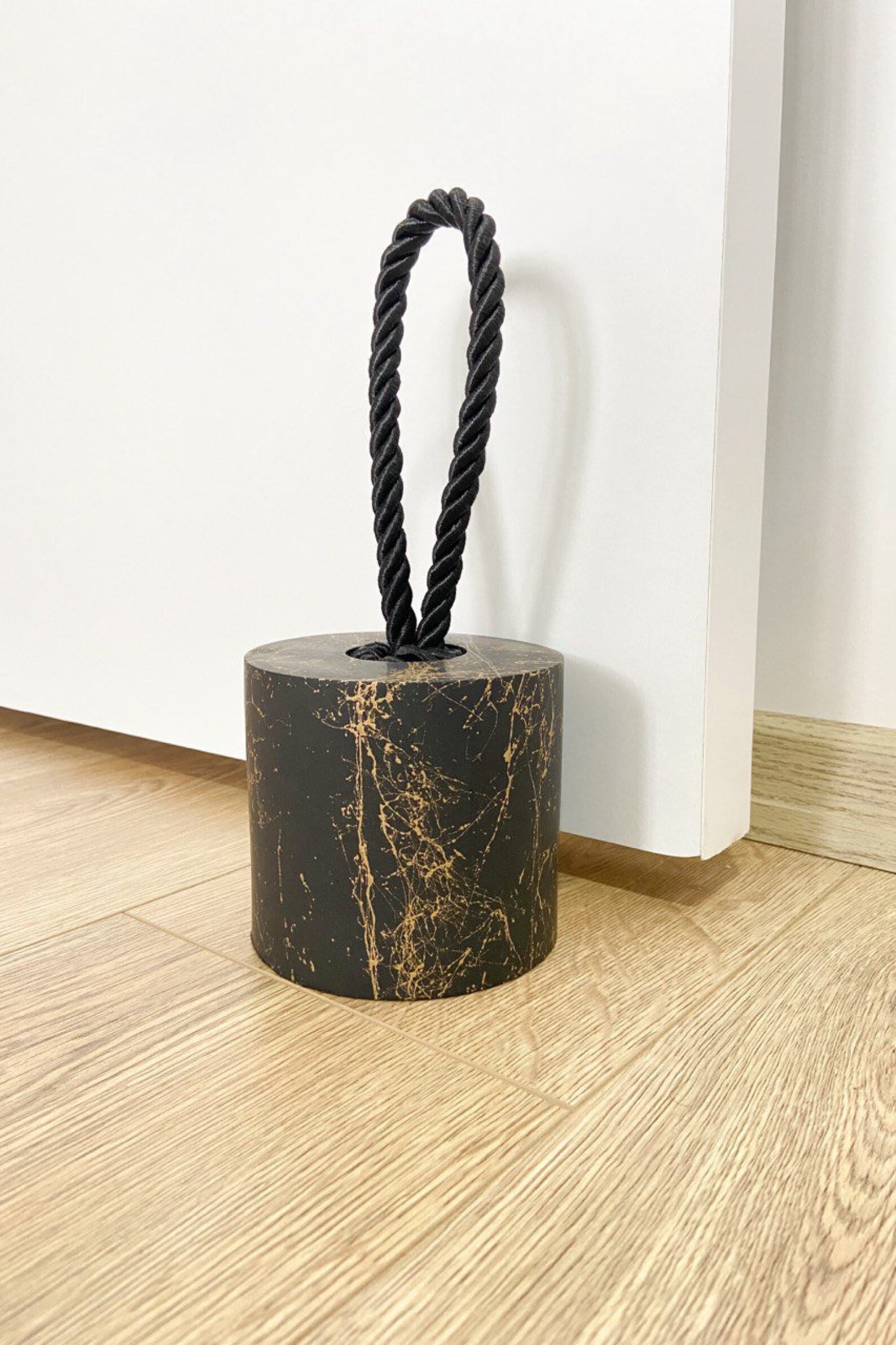 Concrete Door Stopper With Rope Gold Effect I Black Gold Door Stopper ...