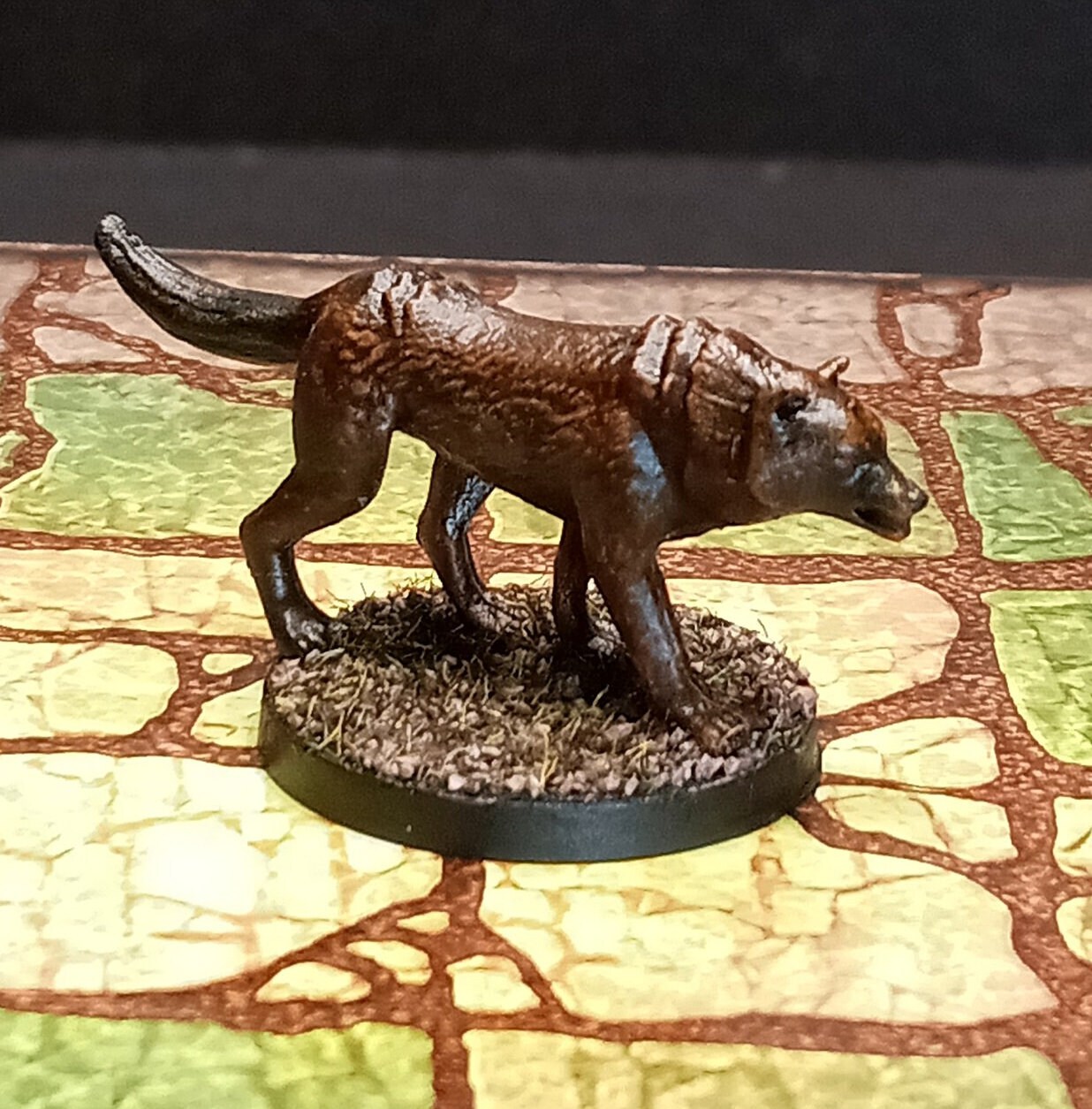 Hand Painted Wolf Miniature for Dungeons and Dragons and Other Table ...