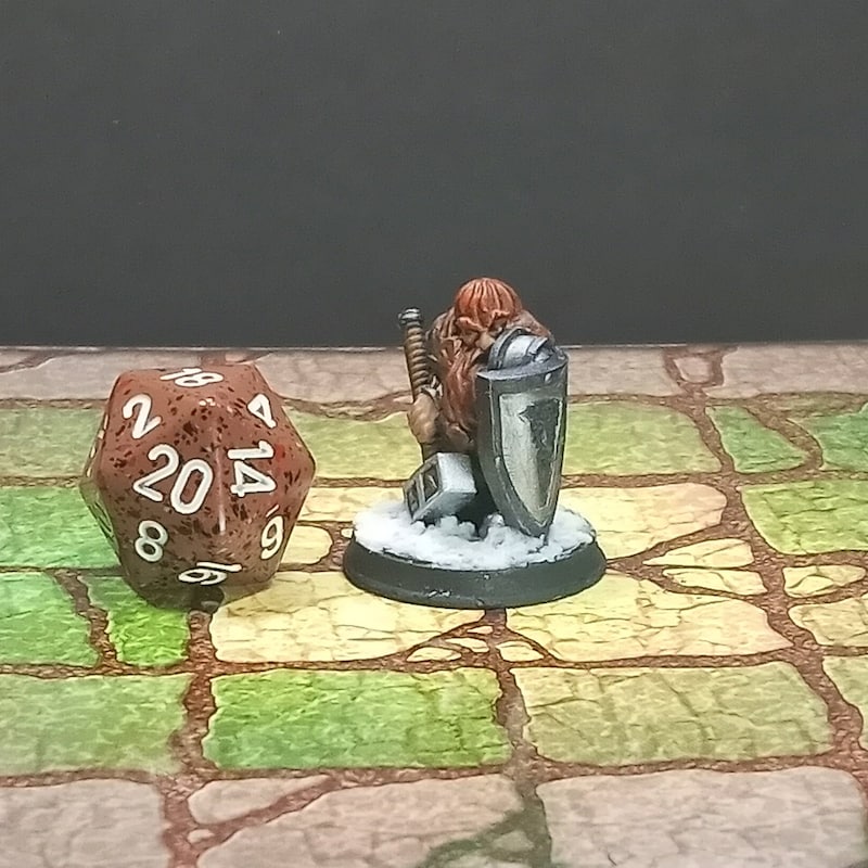 LowCostLegends - Etsy