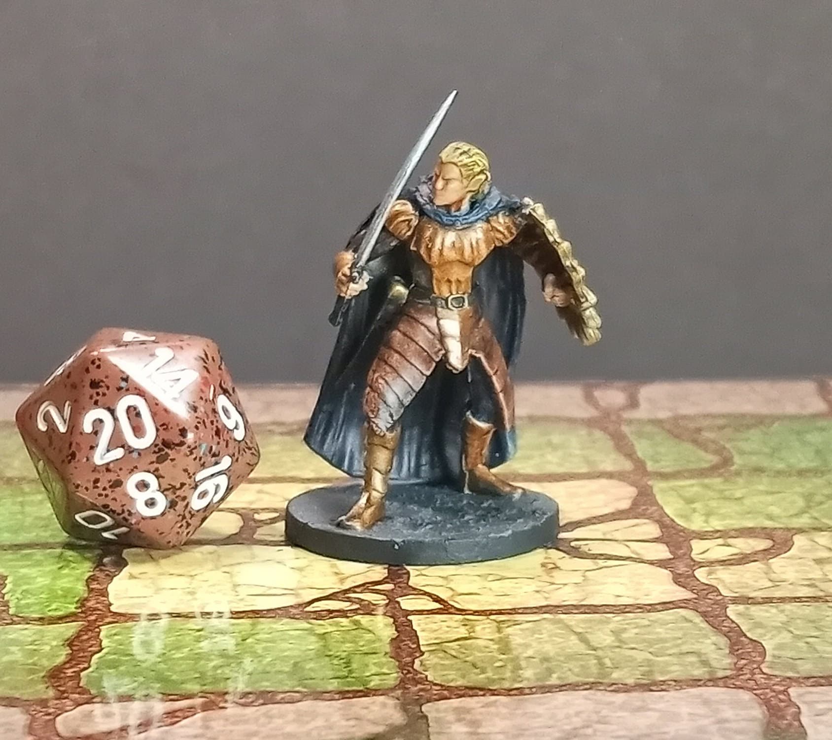 Hand Painted Elf Fighter Warrior Paladin Miniature for Dungeons and ...