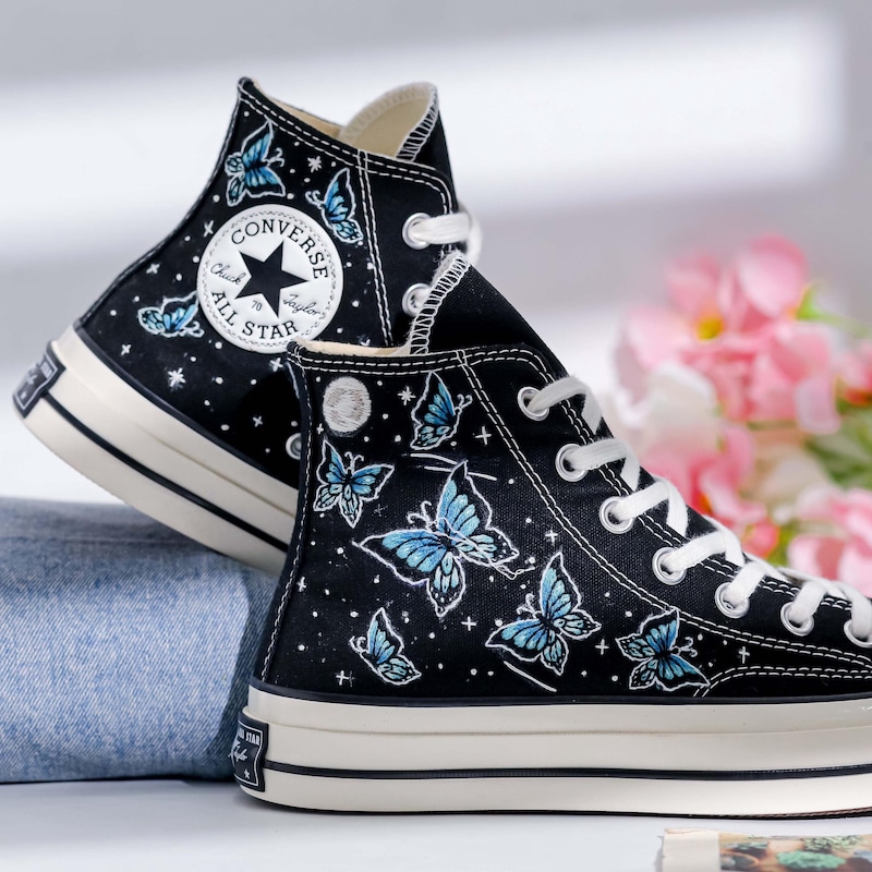 Embroidered Converse Gothic - Etsy