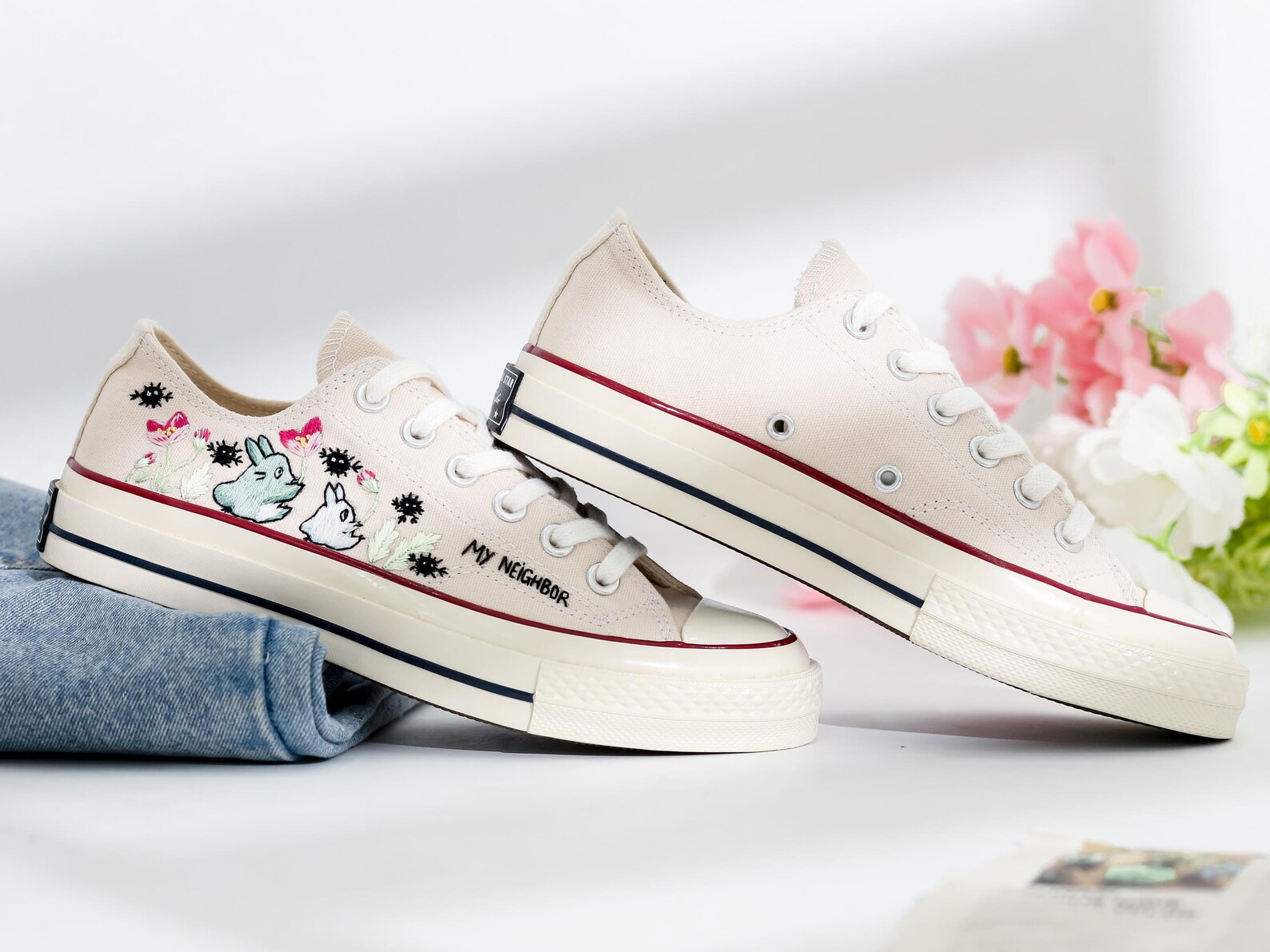 Embroidered Converse Low Tops, Totoro Embroidery Shoes Custom, Flower ...
