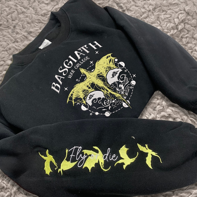 Embroidered Fourth Wing Sweatshirt, Basgiath War College, Dragon Rider ...