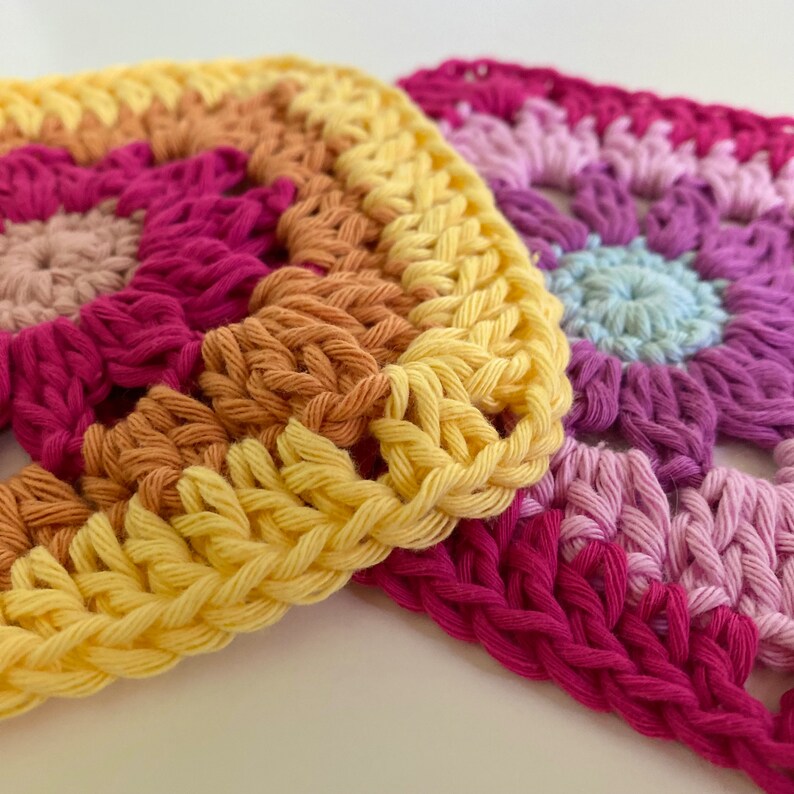 Daisy Granny Square - Flower Granny Square Pattern - Boho Crochet ...