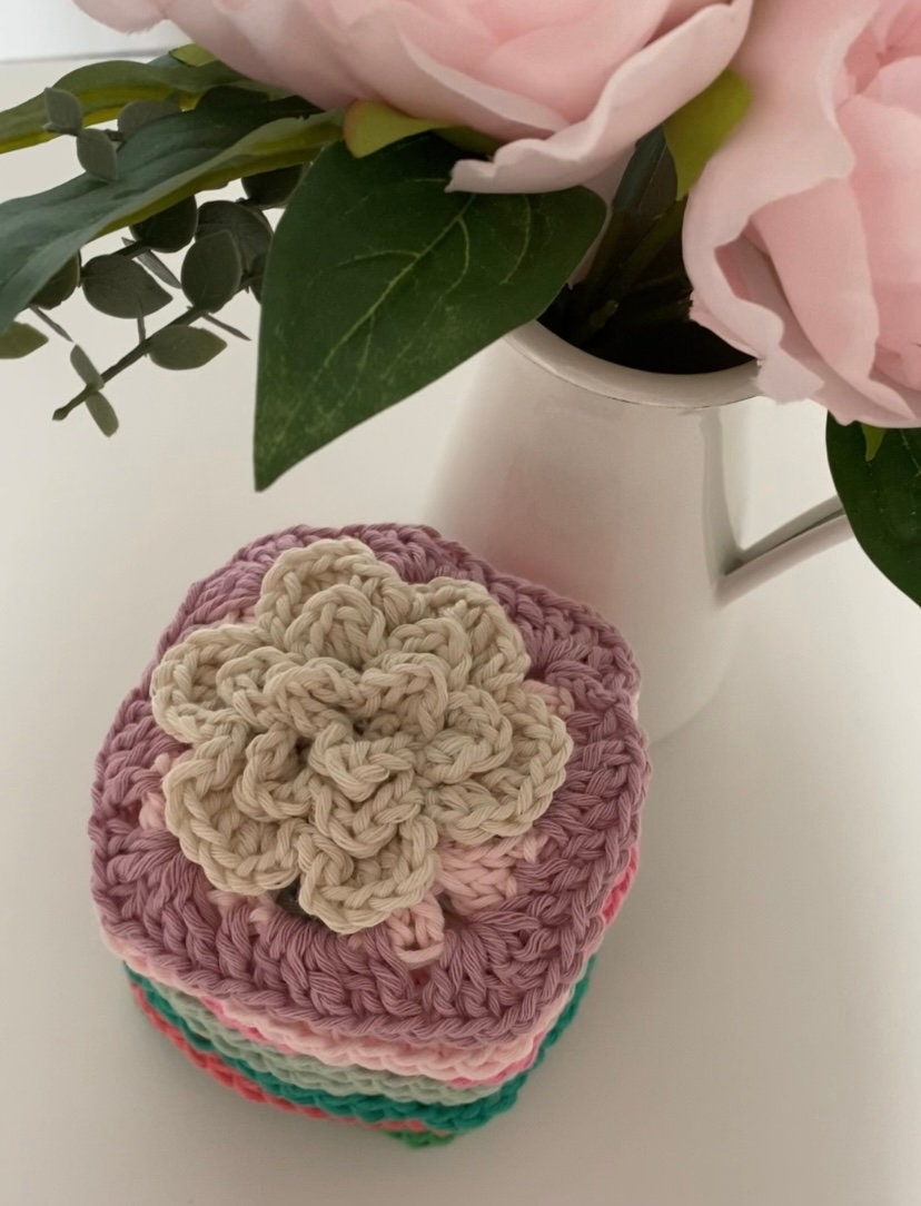 Crochet Rose Flower Pattern - Flower Granny Square - Rose Pattern ...
