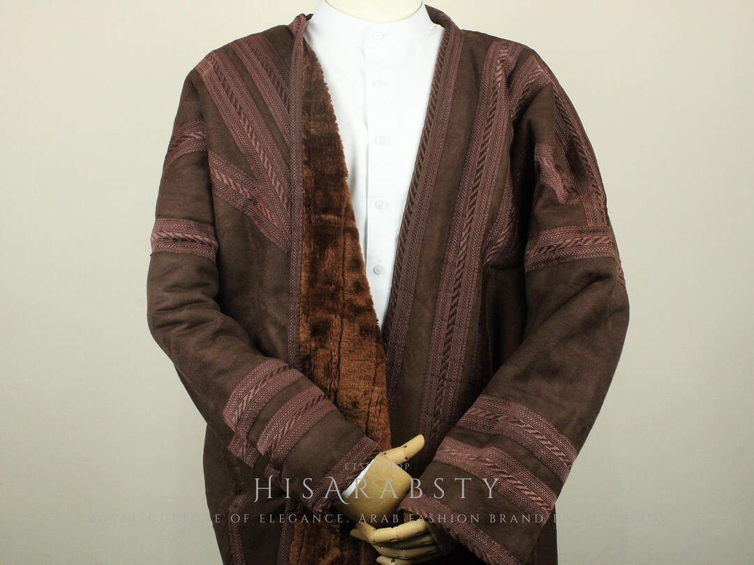 Unique Brown Farwa Bisht Mishla ʿabāʾa Arabian Coat Fur Lined Warm ...