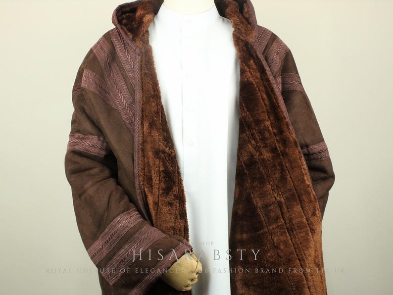 Unique Brown Farwa Bisht With Hoodie Mishla ʿabāʾa Arabian Coat Fur ...
