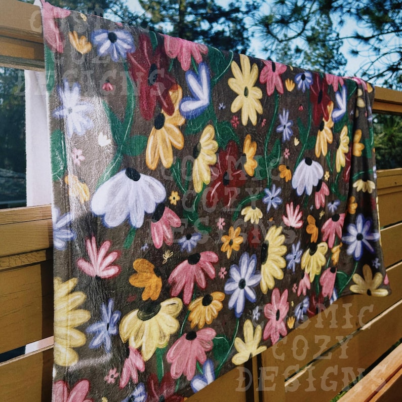 Surprise Song Piano Blanket Couch Throw Acoustic Set Floral Dopamine ...