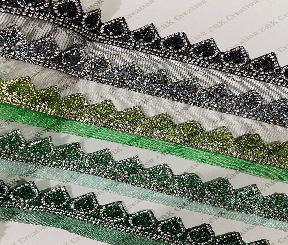 Mohini Lace Gothic Zircon Saree Border Indian Fabric Lace Trim by the ...