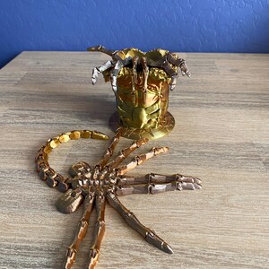 Alien Face Hugger Fidget Toy and Open Egg Sac - Etsy