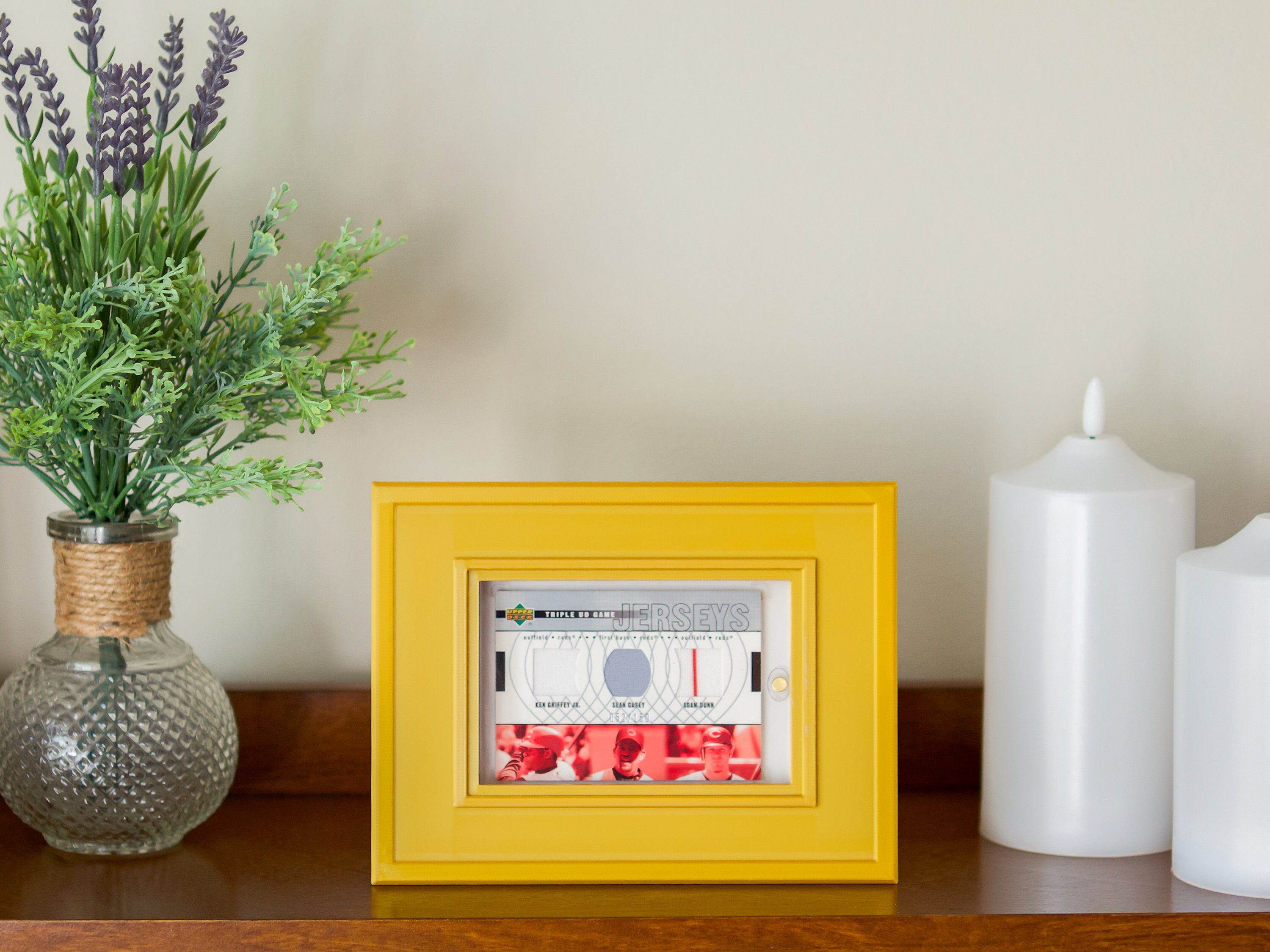 One Touch Card Frame One Touch Display Magnetic Card Frame Desktop ...