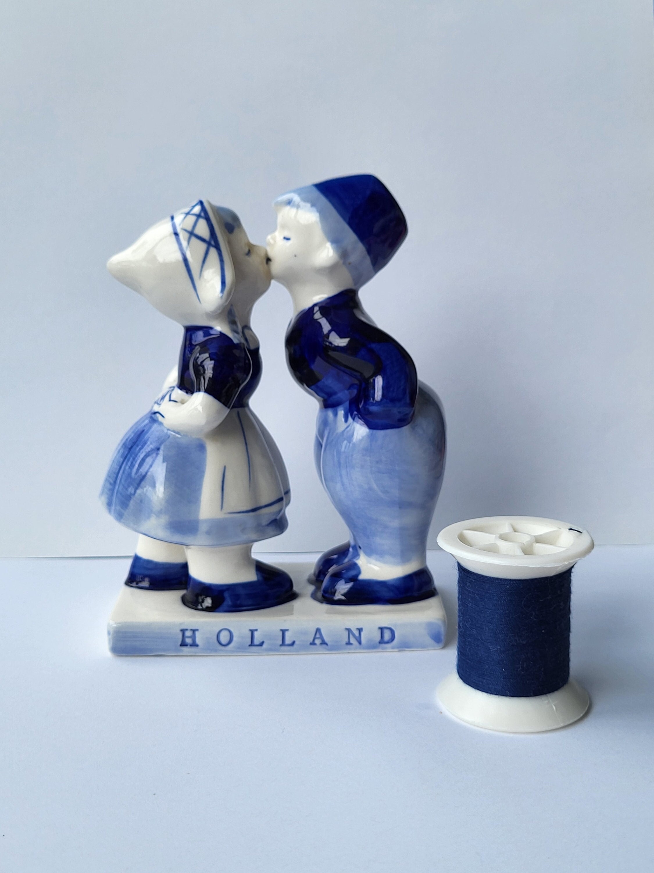 Collectible Vintage Delft Blue Holland Kissing Girl and Boy - Etsy