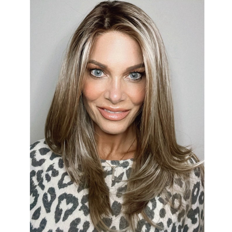 Skyler 20” Long Layered Dimensional Bronde Rooted Synthetic Wig Mono ...