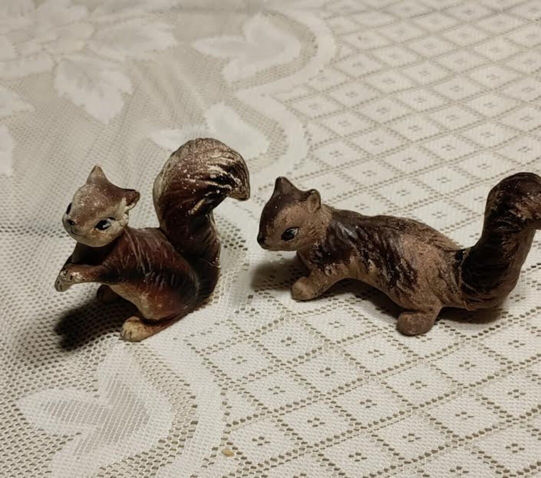 Very Sweet Pair of Playful Ceramic Squirrels - Etsy