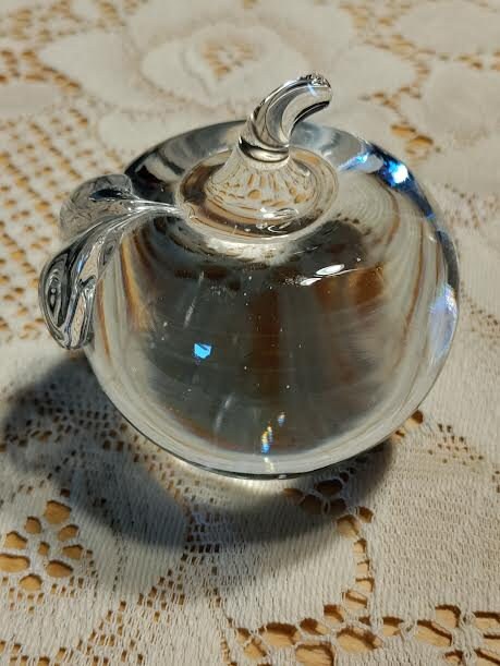 Crystal Apple Paperweight With Curved Stem and Leaf - Etsy