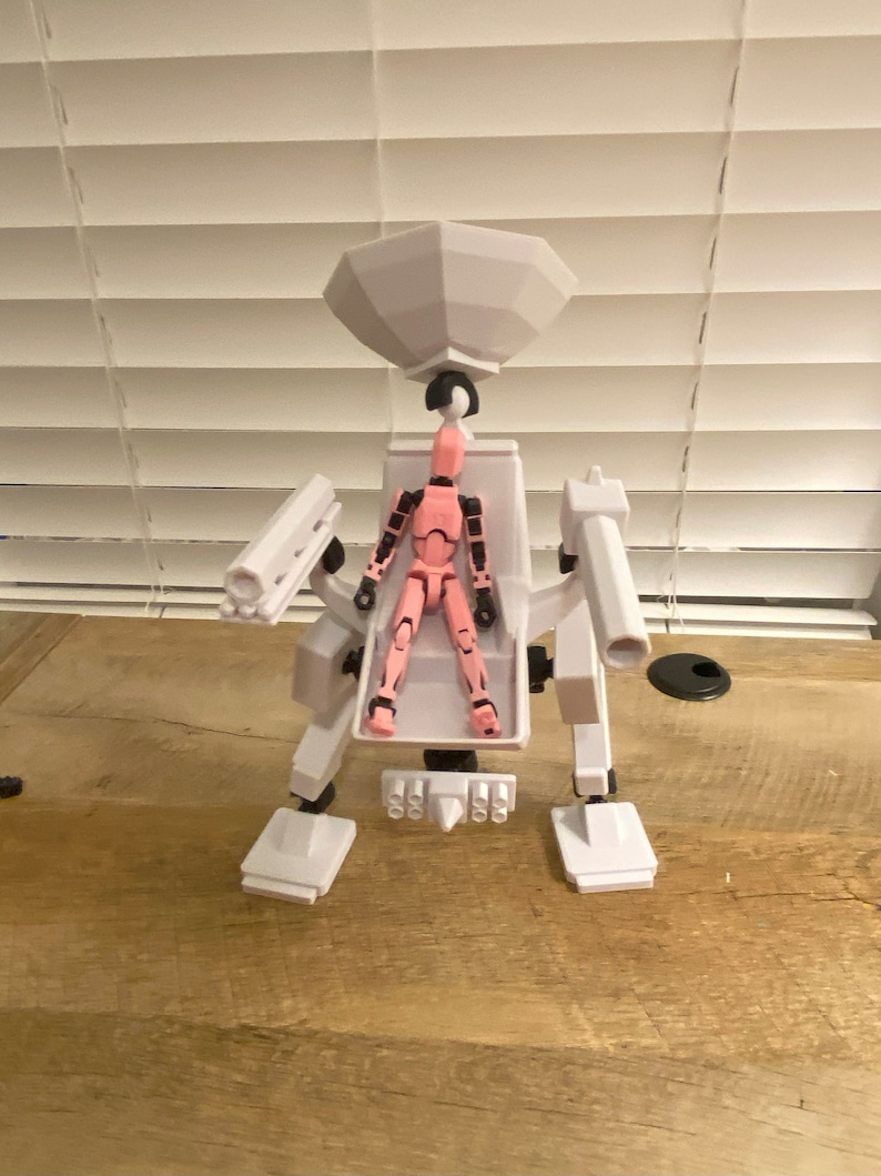Mech War Machine Toy: Fully Articulated Vehicle for Dummy 13 Action ...
