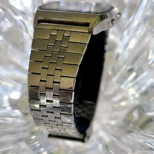 Vintage Phasar Y709-4089 Digital Quartz Men's Watch - Etsy