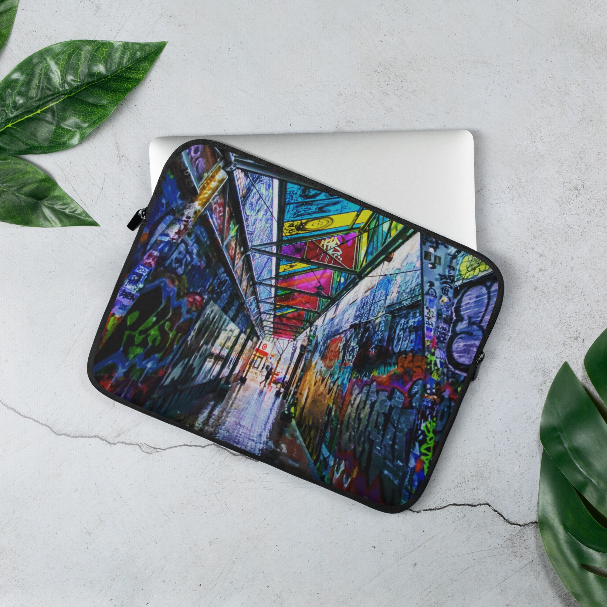 Graffiti Alley Cambridge: Willow Cove Laptop Sleeve - Etsy