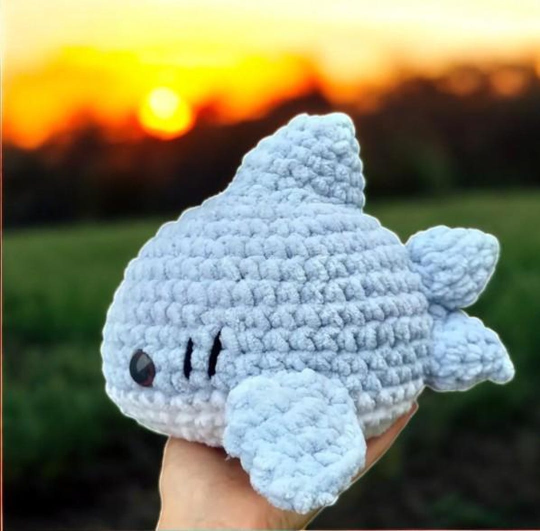 Amigurumi Crochet Pattern Shark, Baby Shark Crochet Pattern, Low Sew ...
