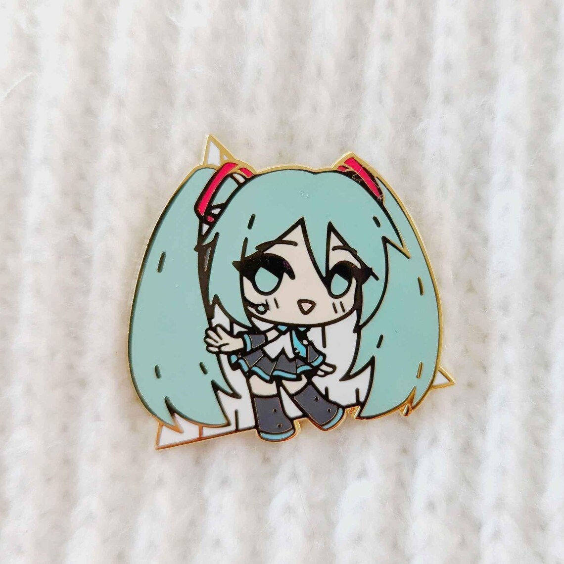 Vocaloid Enamel Pins - Etsy