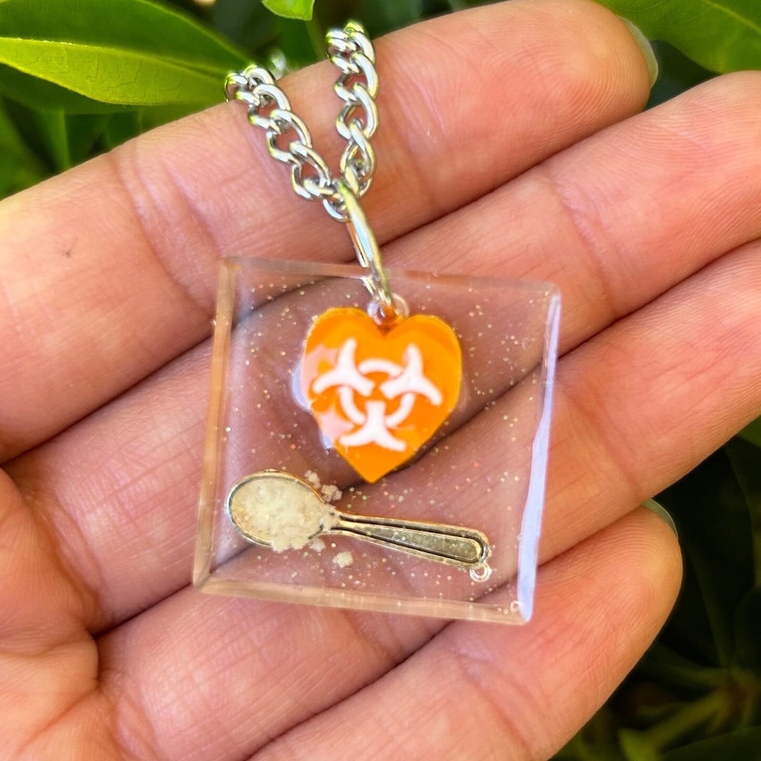 TOXIC BUMPS NECKLACE, Glow in the Dark, Rave Jewelry, Festival Jewelry ...