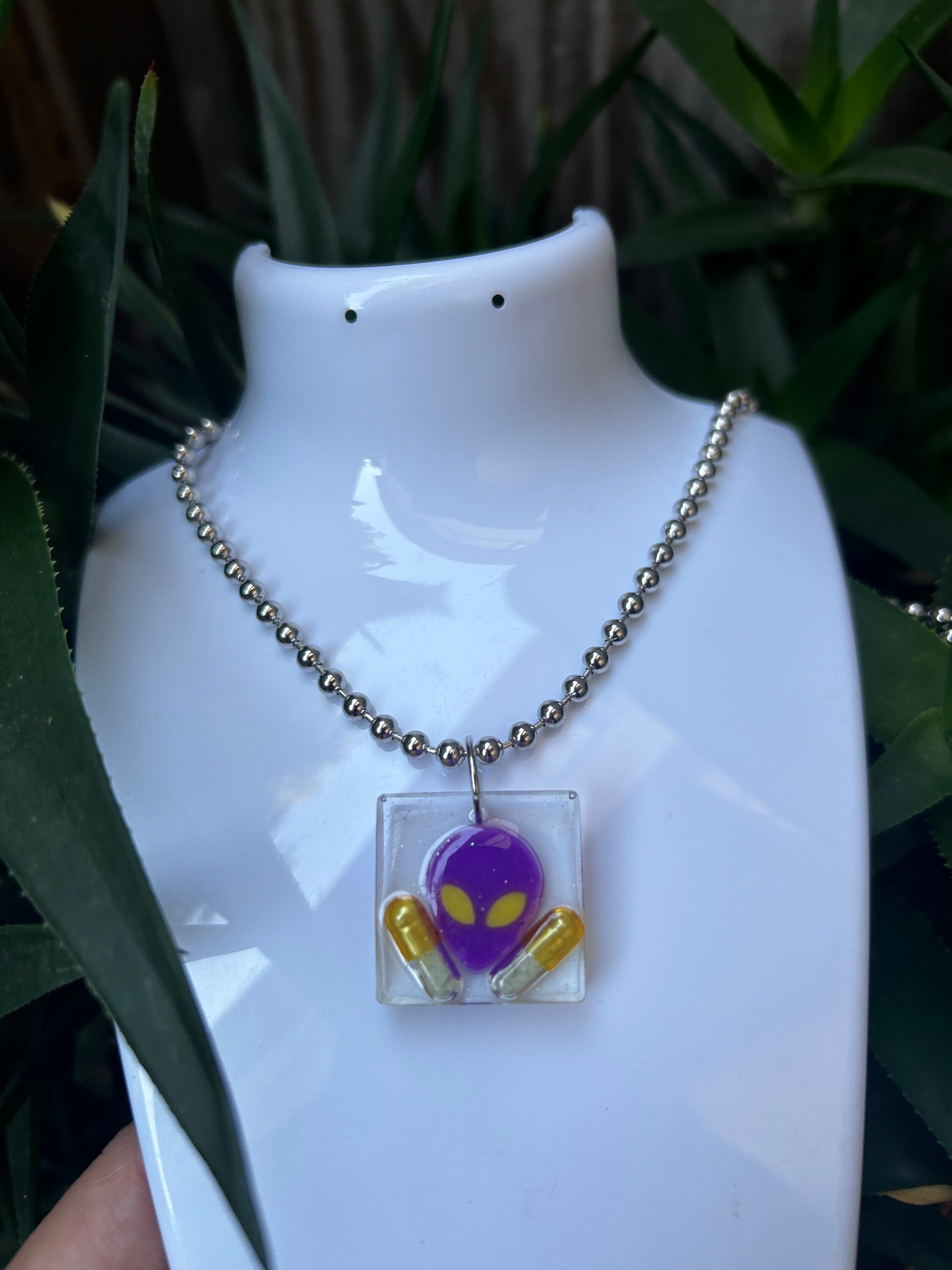 ALIEN XTC NECKLACE, Glow in the Dark, Rave Necklace, Molly Necklace ...