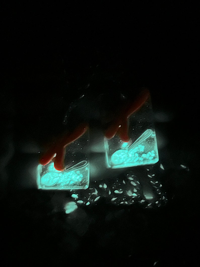 KETAMINE NECKLACE, Special K Necklace, Spoon Necklace, Glow in the Dark ...