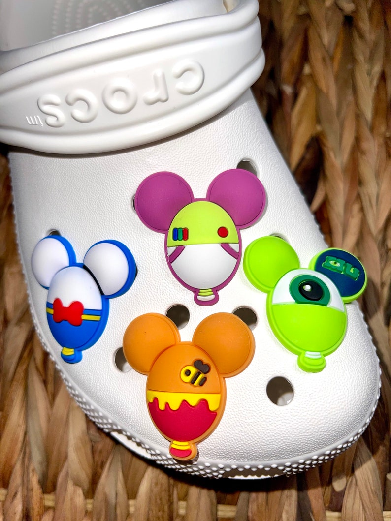 Disney Croc Charms Mickey & Minnie Mouse Woody Buzz Lightyear Winnie ...