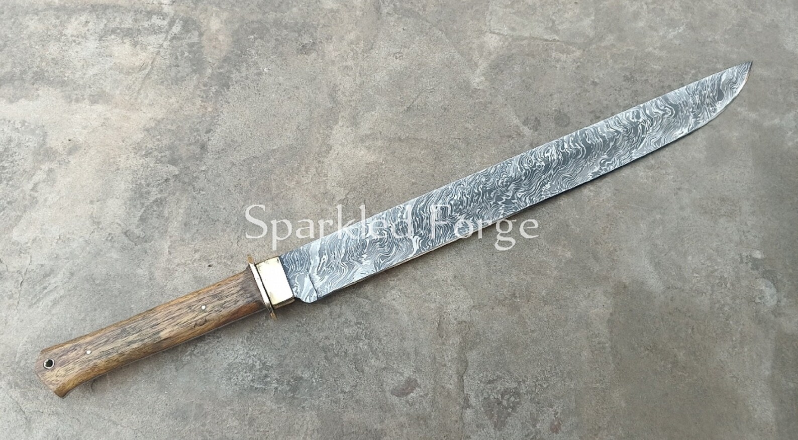 Full Tang Hunting Sword Hand Forged Damascus Steel Battle Ready Sword ...