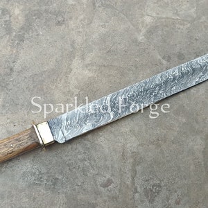 Full Tang Hunting Sword Hand Forged Damascus Steel Battle Ready Sword ...