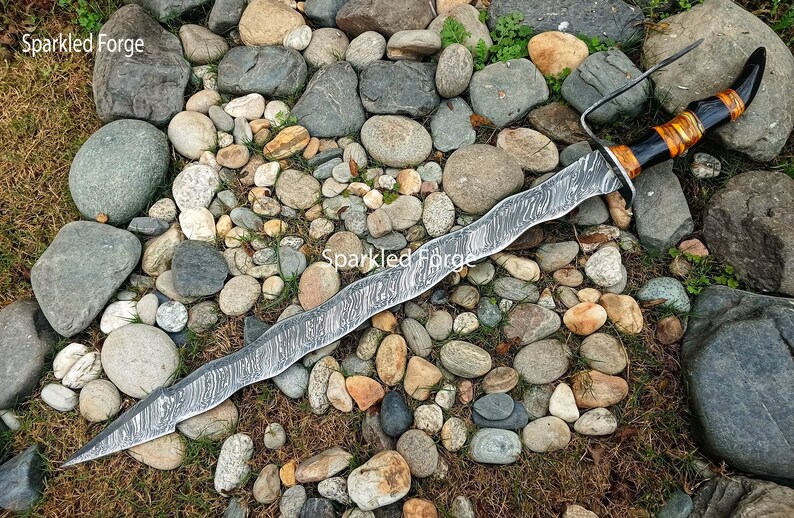 31 Inch Long Handmade Damascus Steel Double Edge Viking Sword, Battle ...