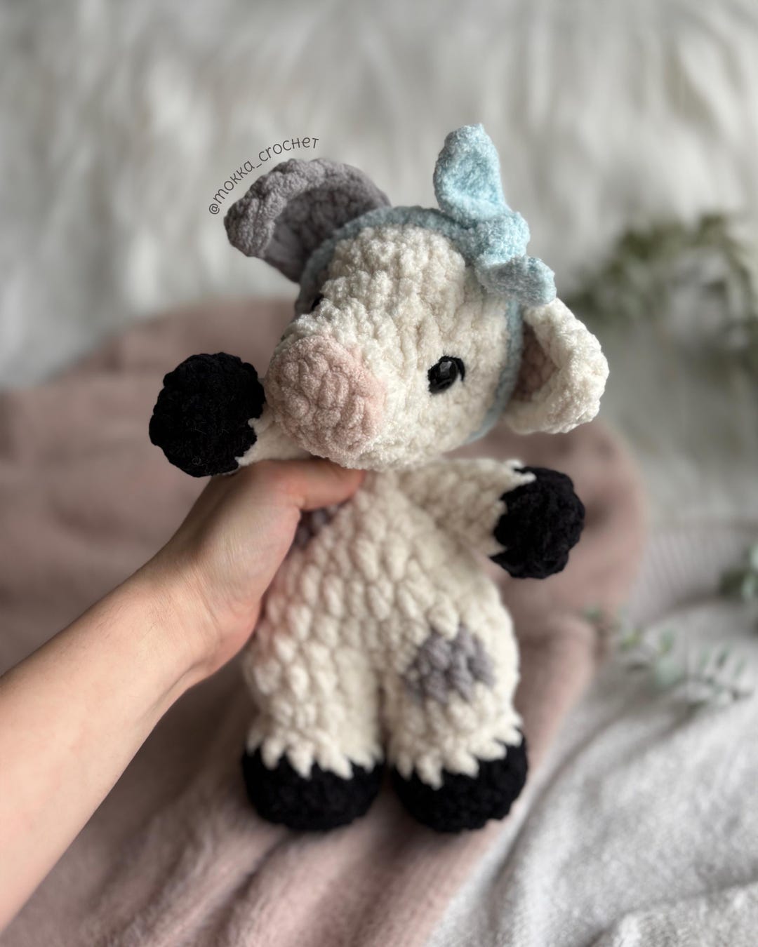 Pebble the Crochet Pig With Handmade Bow - Etsy