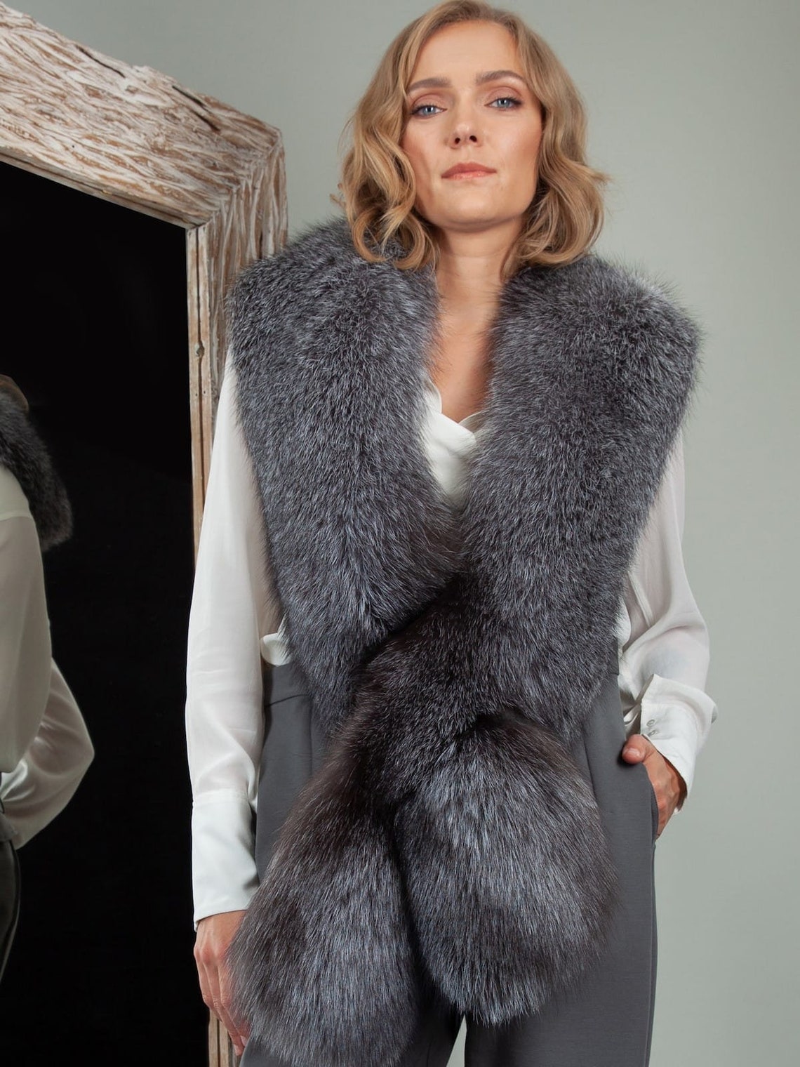 Royal Luxury Saga Silver Fox Fur Keyhole Long Collar - Etsy