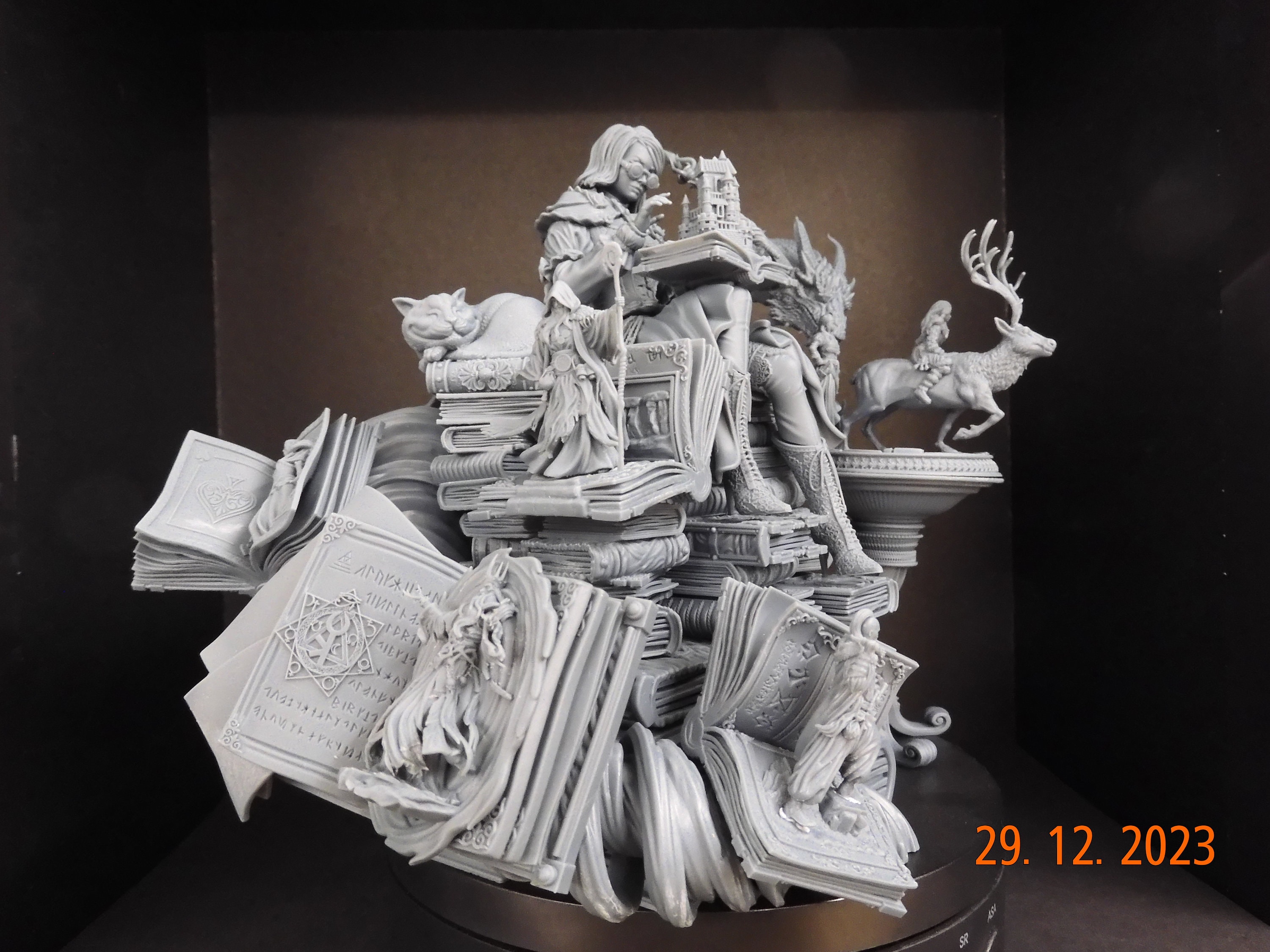 Orinthia the Magical Librarian Diorama | Nerikson | Display Model | 140 ...