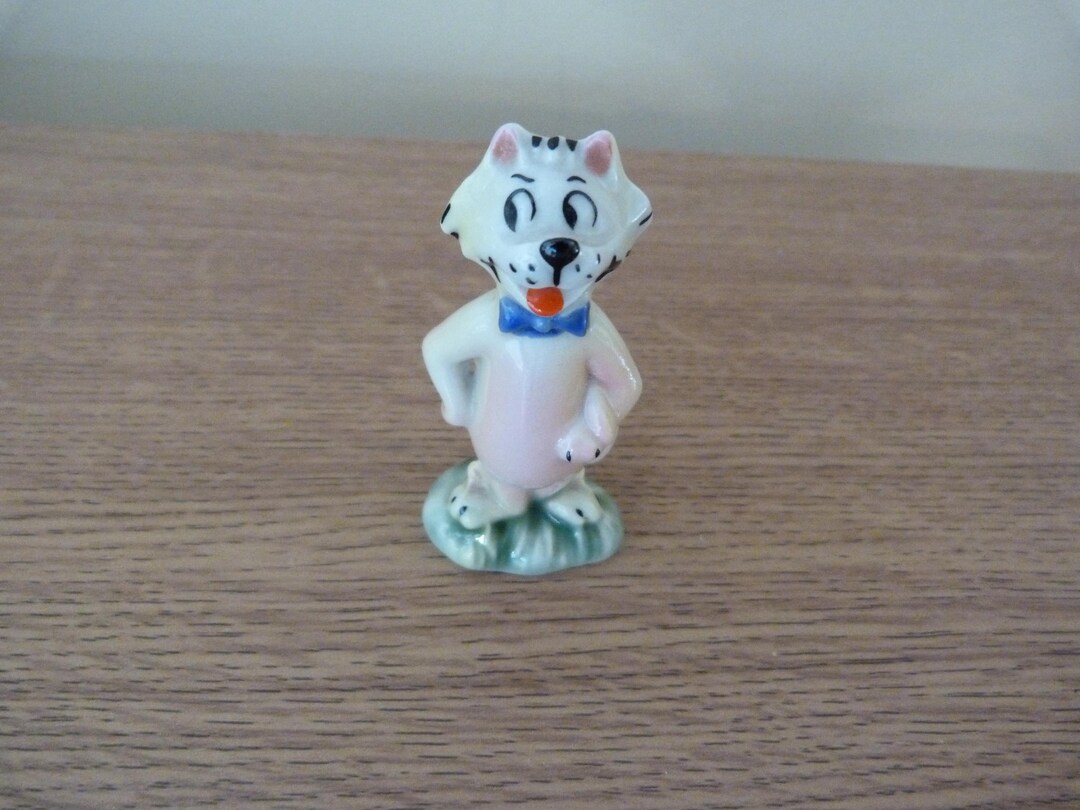 Vintage Mr. Jinks Porcelain Figurine by Wade - Character From Hanna ...