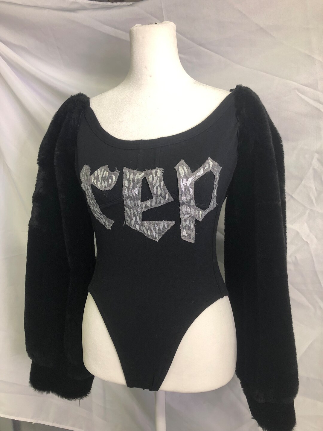 Reputation Outfit With Furry Sleeves - Etsy