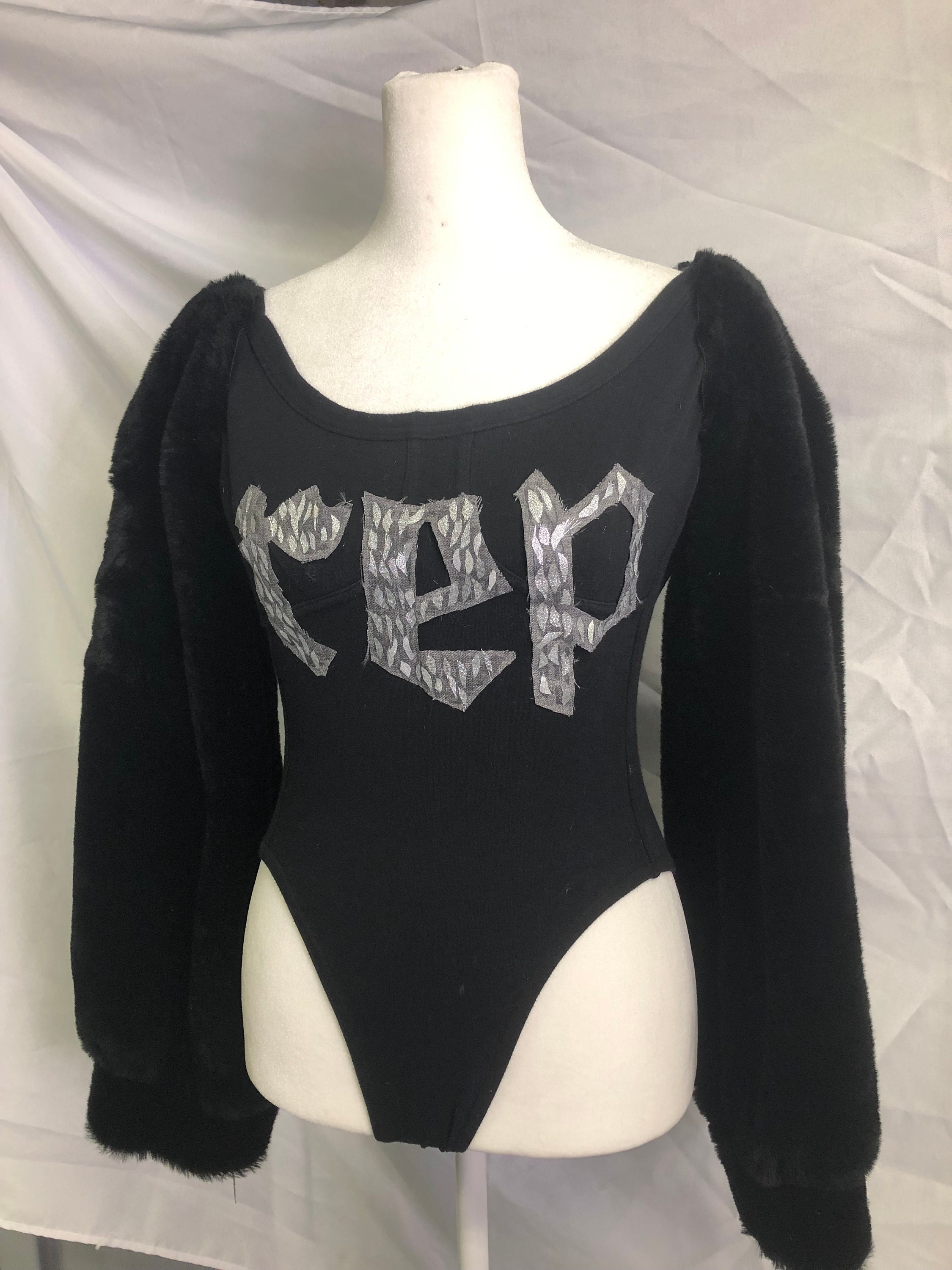 Reputation Outfit With Furry Sleeves - Etsy