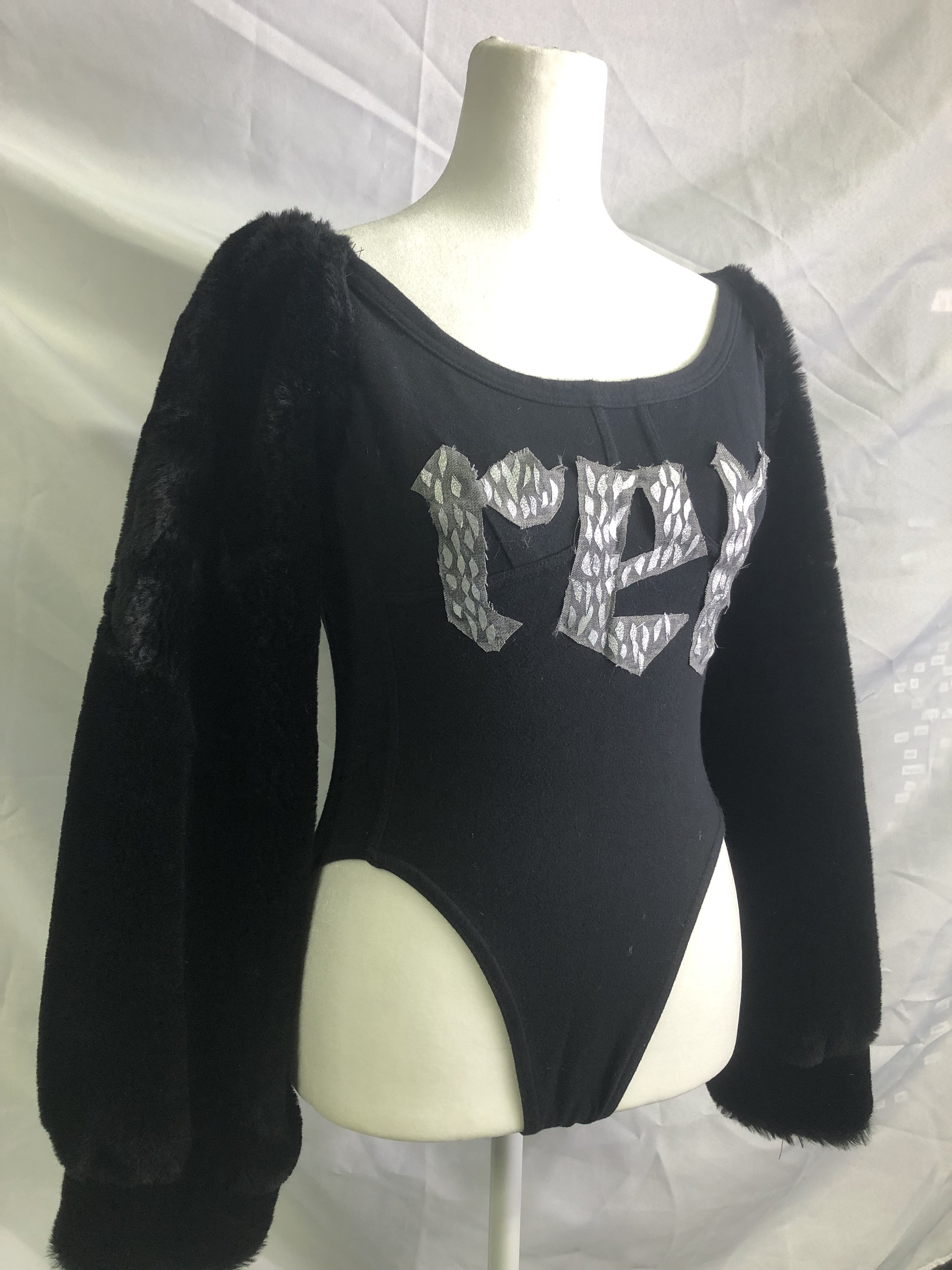 Reputation Outfit With Furry Sleeves - Etsy