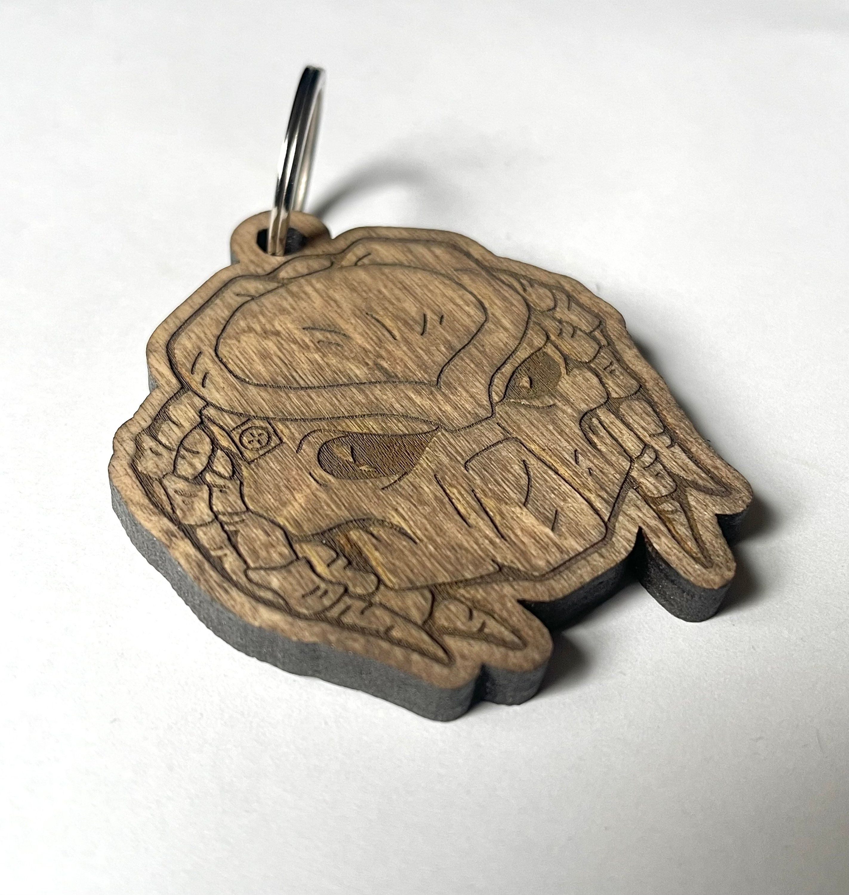 Predator Keychain - Laser Engraved Horror Genre Custom Wood Art - Etsy