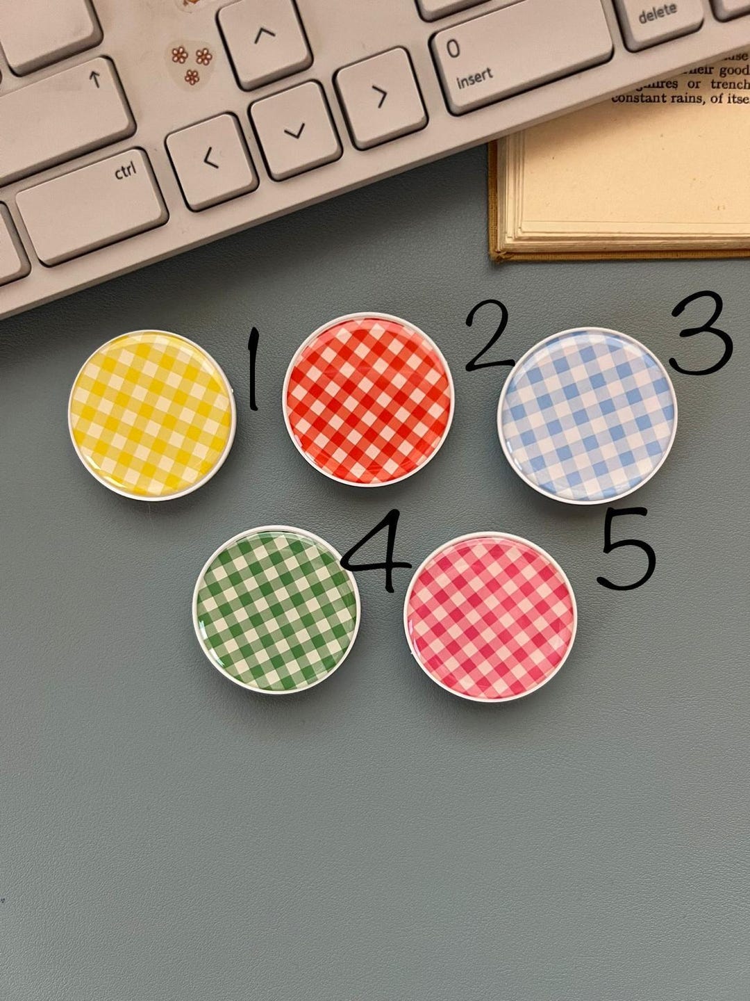 NEW STOCK Pattern Circle Shape Color Phone Grip Universal Smartphones ...
