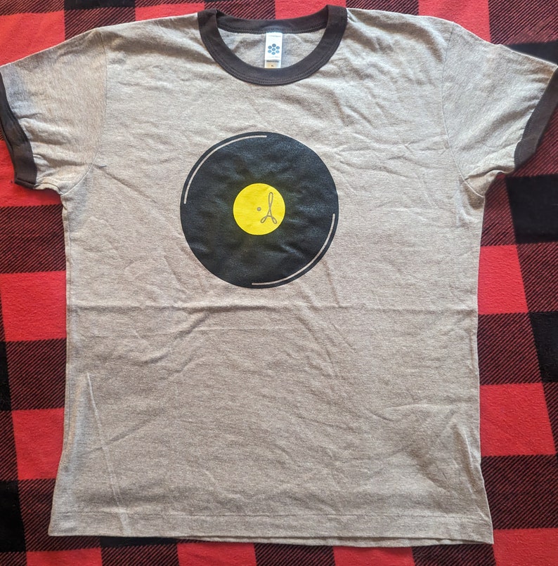 Y2K New Old Stock VINYL RECORD Tan Ringer Graphic T : Funny Shirt, Cute ...