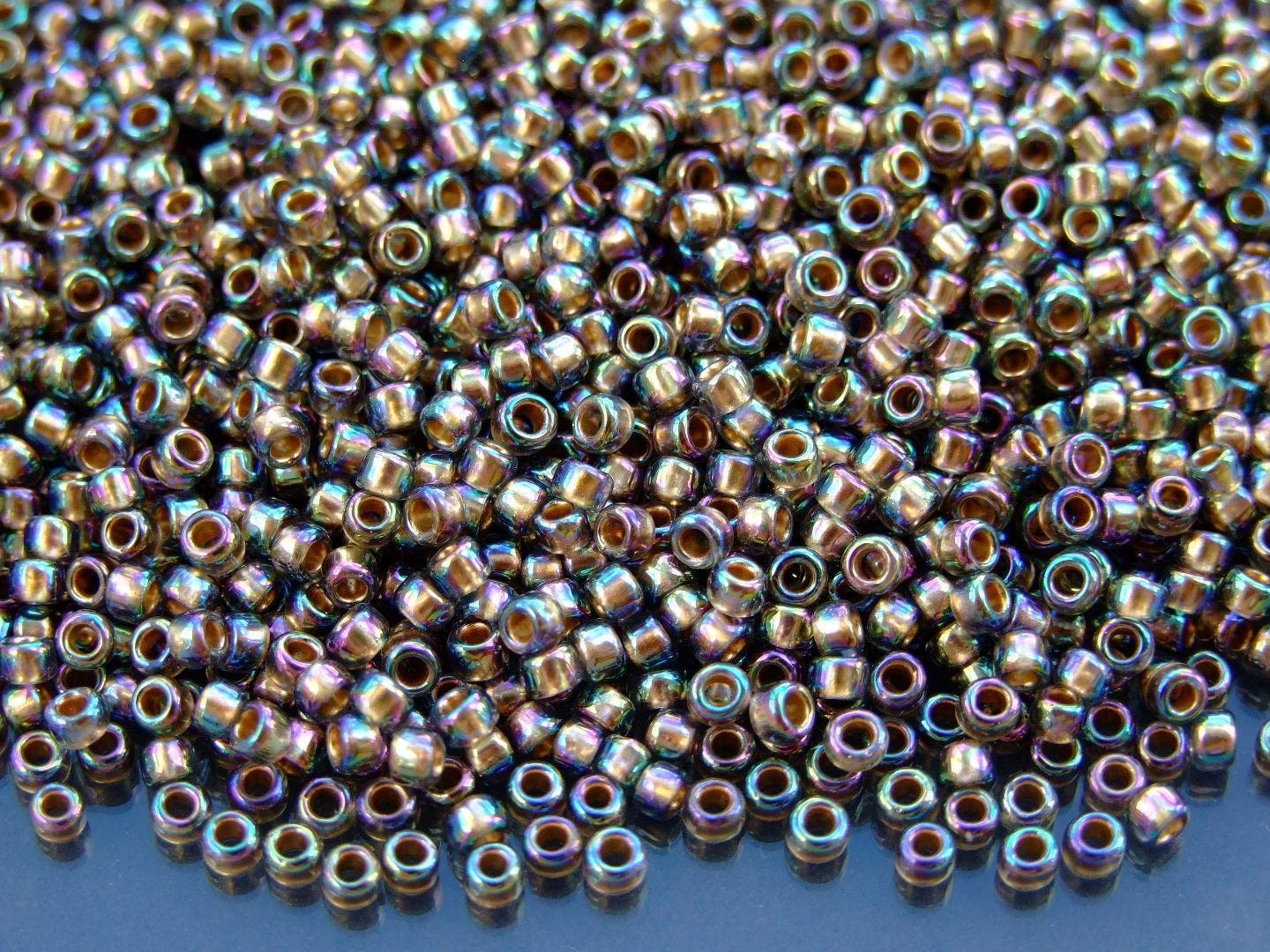 10g TOHO 8/0 Round Japanese Beads 3mm 999 Gold Lined Black Diamond ...